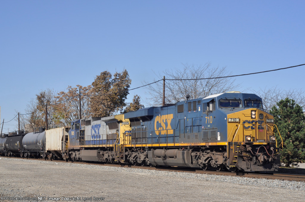 CSXT 710 On CSX Q 501 Eastbound
